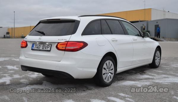 White Mercedes-Benz C-Class 2015 in Tallinn, with an engine capacity of 1.60 L and mileage of 306 thousand km for 9750 €, photo 5 on AUTOMOTO.COM.LV