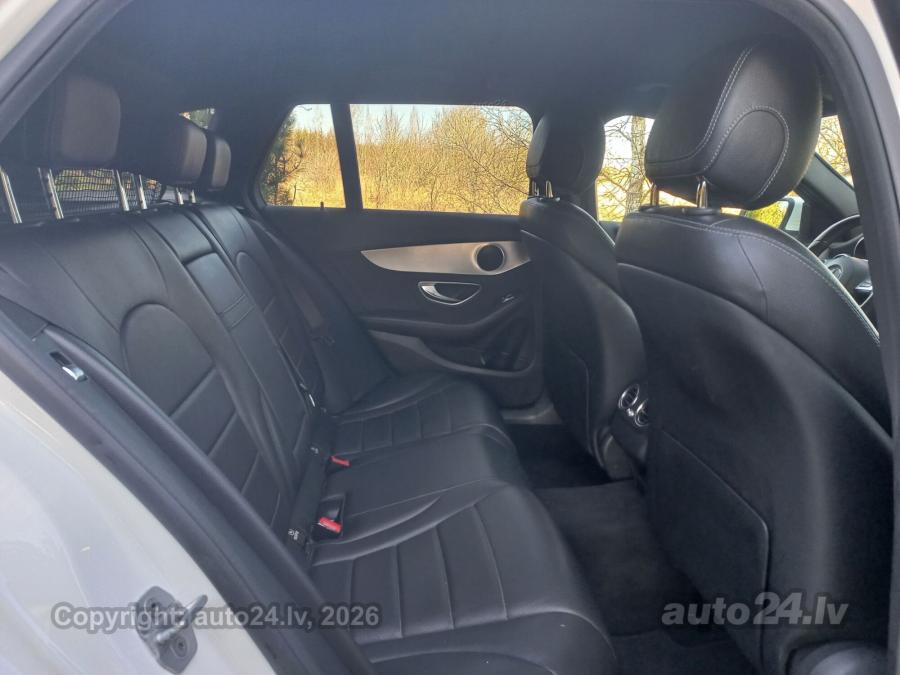 Balts Mercedes-Benz C-Class 2015 Tartu, ar dzinēja tilpumu 2.20 L un nobraukumu 240 tūkst. km par 13399 €, foto 14 vietnē AUTOMOTO.COM.LV