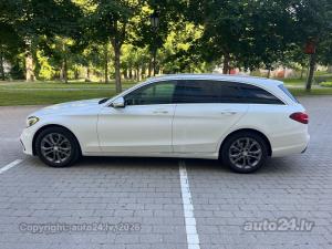 Белый Мерседес Ц-Класс 2015 в Тарту, объемом двигателя 1.60 л и пробегом 270 тыс. км за 10500 €, фото 8 на AUTOMOTO.COM.LV