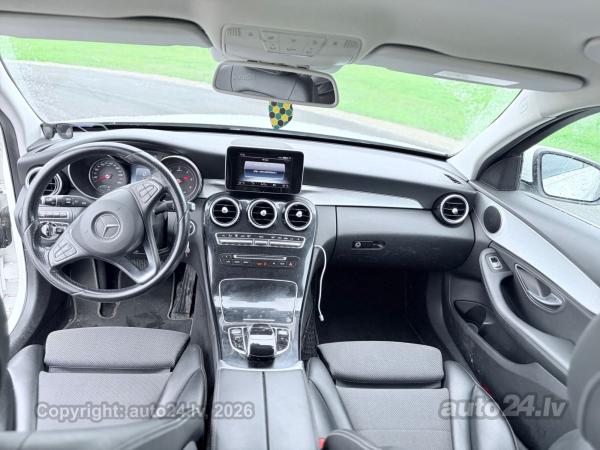White Mercedes-Benz C-Class 2015 in Tallinn, with an engine capacity of 2.10 L and mileage of 204 thousand km for 12500 €, photo 6 on AUTOMOTO.COM.LV