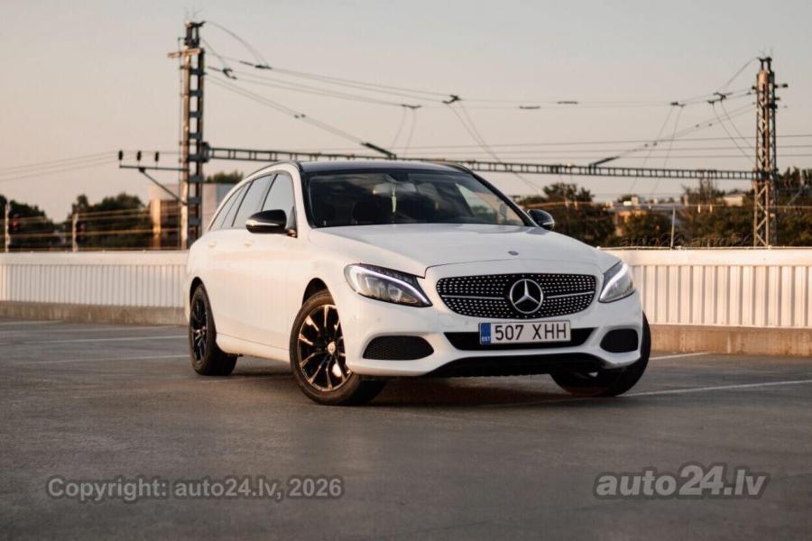 Balts Mercedes-Benz C-Class 2015 Tallina, ar dzinēja tilpumu 1.60 L un nobraukumu 286 tūkst. km par 10000 €, foto 2 vietnē AUTOMOTO.COM.LV