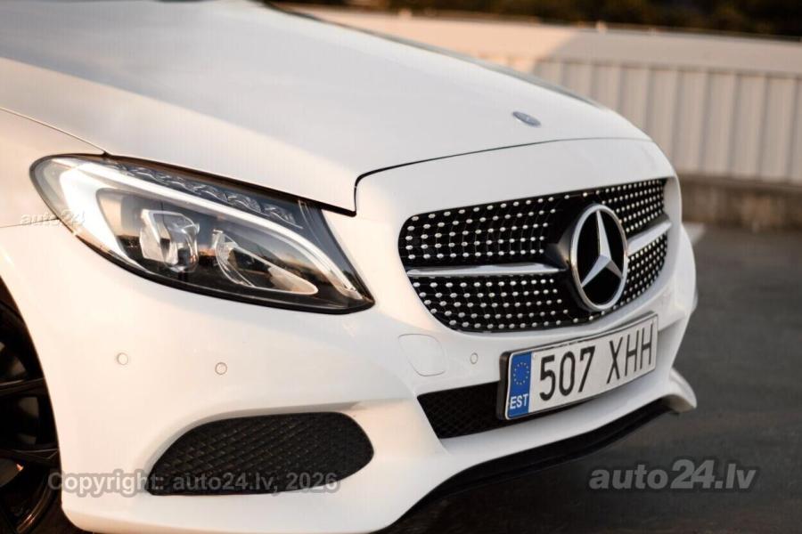 Balts Mercedes-Benz C-Class 2015 Tallina, ar dzinēja tilpumu 1.60 L un nobraukumu 286 tūkst. km par 10000 €, foto 4 vietnē AUTOMOTO.COM.LV