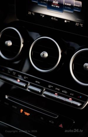 Balts Mercedes-Benz C-Class 2015 Tallina, ar dzinēja tilpumu 1.60 L un nobraukumu 286 tūkst. km par 10000 €, foto 8 vietnē AUTOMOTO.COM.LV
