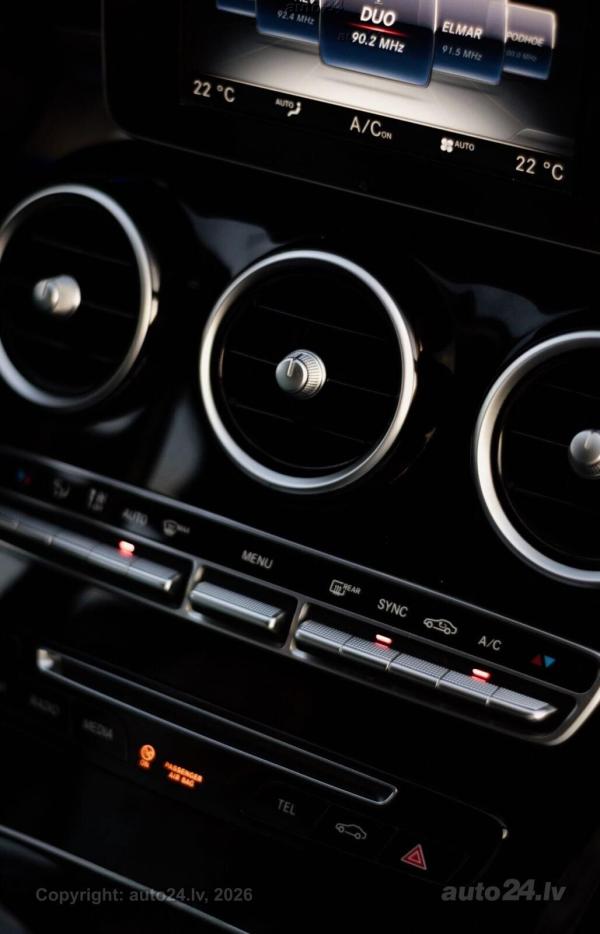 Balts Mercedes-Benz C-Class 2015 Tallina, ar dzinēja tilpumu 1.60 L un nobraukumu 286 tūkst. km par 10000 €, foto 8 vietnē AUTOMOTO.COM.LV
