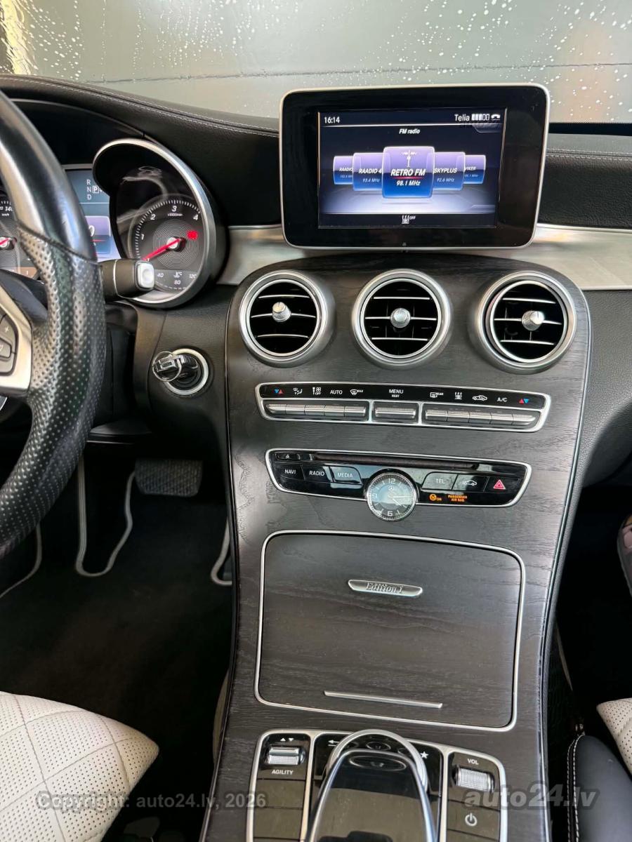 White Mercedes-Benz C-Class 2015 in Tallinn, with an engine capacity of 2.10 L and mileage of 258 thousand km for 15300 €, photo 16 on AUTOMOTO.COM.LV