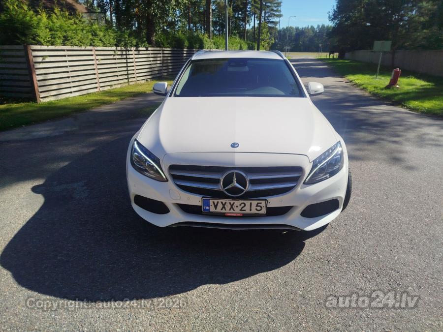 White Mercedes-Benz C-Class 2015 in Tallinn, with an engine capacity of 2.00 L and mileage of 165 thousand km for 10900 €, photo 1 on AUTOMOTO.COM.LV