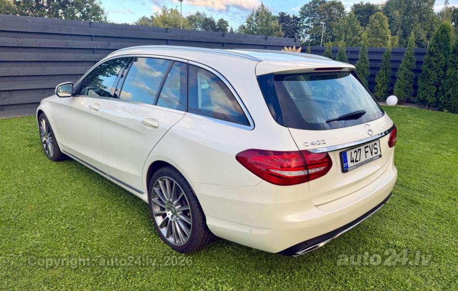 White Mercedes-Benz C-Class 2015 in Viljandi, with an engine capacity of 3.00 L and mileage of 131 thousand km for 19999 €, photo 8 on AUTOMOTO.COM.LV