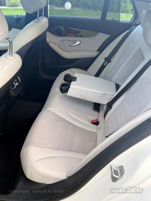 White Mercedes-Benz C-Class 2015 in Viljandi, with an engine capacity of 3.00 L and mileage of 131 thousand km for 19999 €, photo 13 on AUTOMOTO.COM.LV