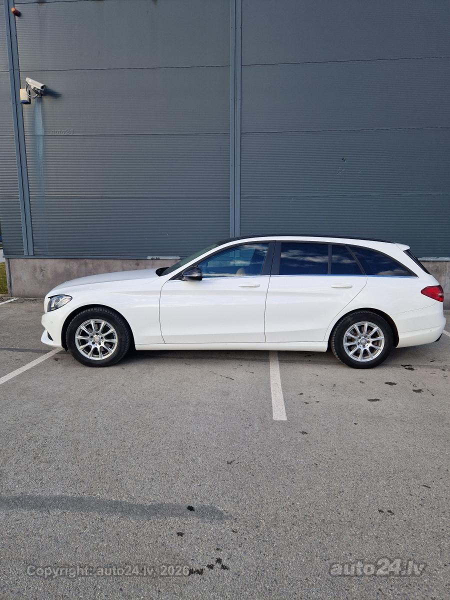 Balts Mercedes-Benz C-Class 2016 Tallina, ar dzinēja tilpumu 2.10 L un nobraukumu 280 tūkst. km par 8200 €, foto 4 vietnē AUTOMOTO.COM.LV