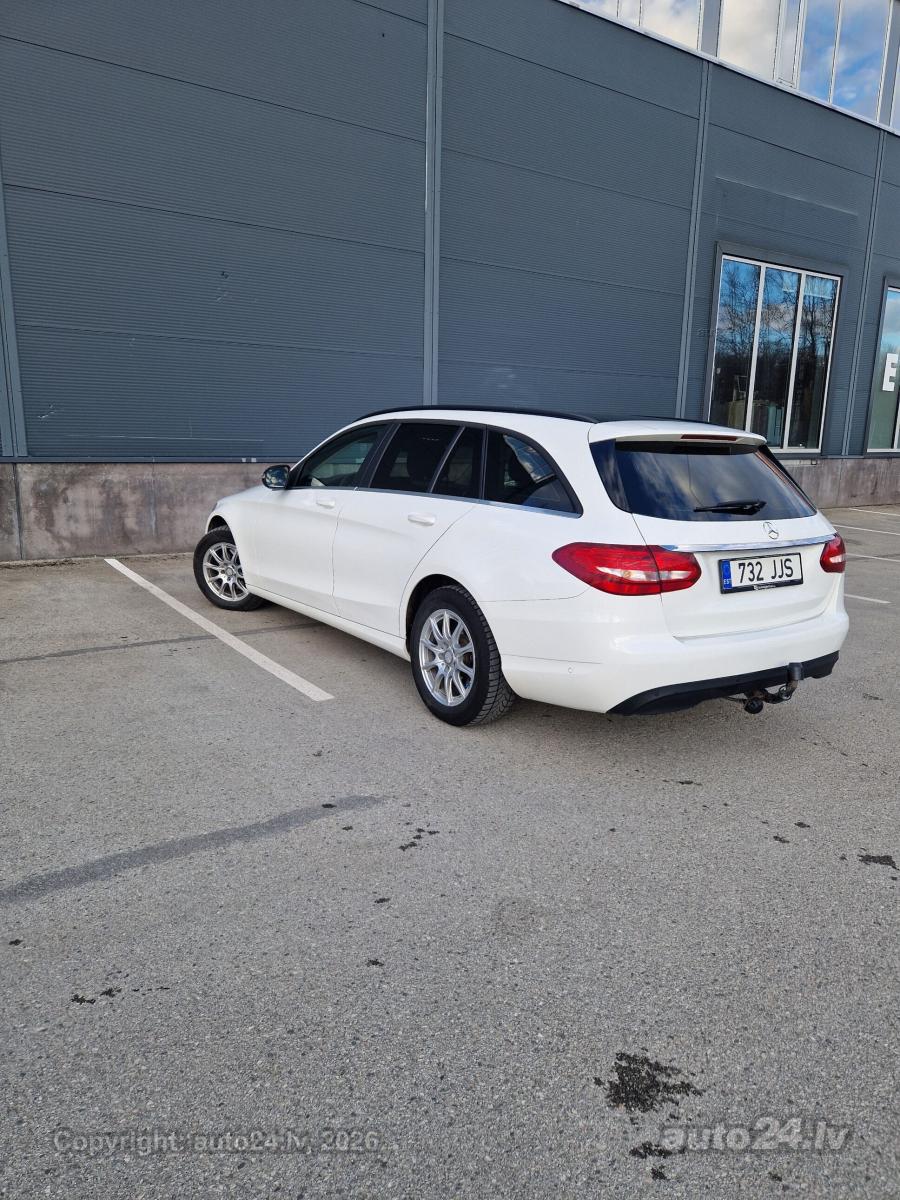 Balts Mercedes-Benz C-Class 2016 Tallina, ar dzinēja tilpumu 2.10 L un nobraukumu 280 tūkst. km par 8200 €, foto 6 vietnē AUTOMOTO.COM.LV