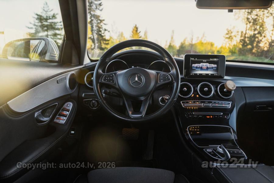 Balts Mercedes-Benz C-Class 2016 Viljandi, ar dzinēja tilpumu 2.10 L un nobraukumu 245 tūkst. km par 12900 €, foto 8 vietnē AUTOMOTO.COM.LV