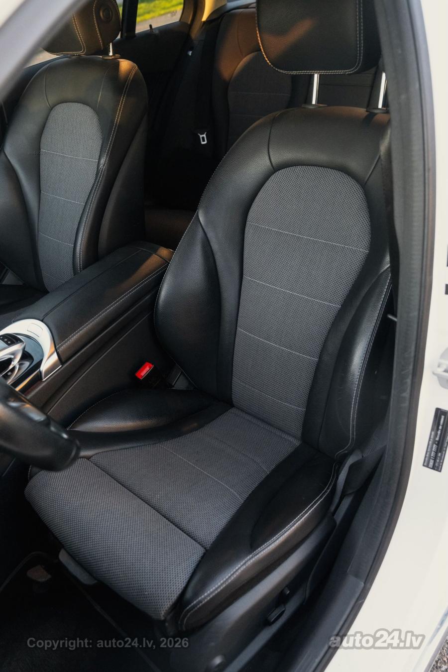 Balts Mercedes-Benz C-Class 2016 Viljandi, ar dzinēja tilpumu 2.10 L un nobraukumu 245 tūkst. km par 12900 €, foto 11 vietnē AUTOMOTO.COM.LV