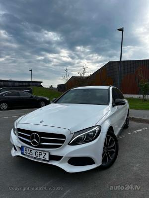 White Mercedes-Benz C-Class 2016 in Tallinn, with an engine capacity of 2.10 L and mileage of 344 thousand km for 10900 €, photo  on AUTOMOTO.COM.LV