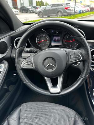 White Mercedes-Benz C-Class 2016 in Tallinn, with an engine capacity of 2.10 L and mileage of 344 thousand km for 10900 €, photo 8 on AUTOMOTO.COM.LV