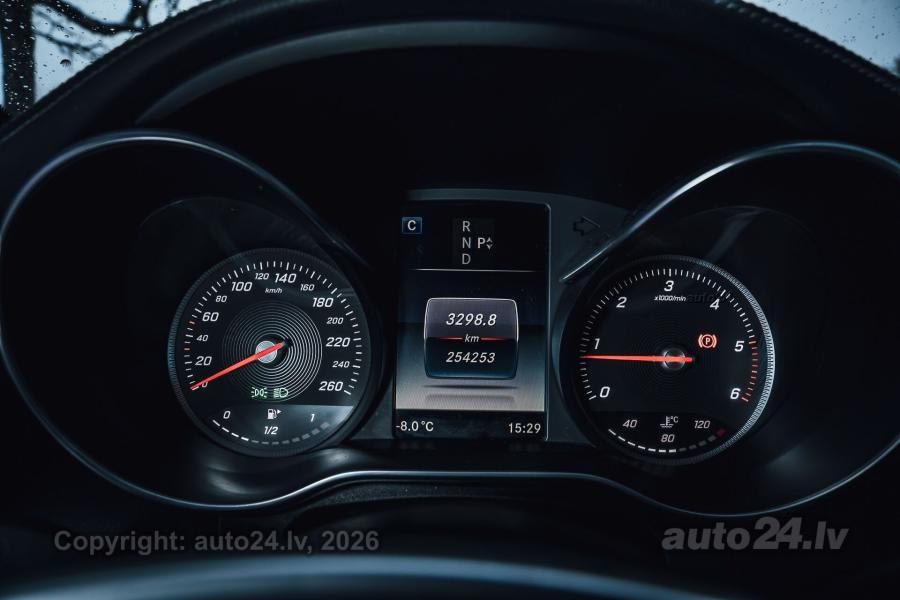 Balts Mercedes-Benz C-Class 2016 Pērnava, ar dzinēja tilpumu 2.10 L un nobraukumu 260 tūkst. km par 13900 €, foto 15 vietnē AUTOMOTO.COM.LV