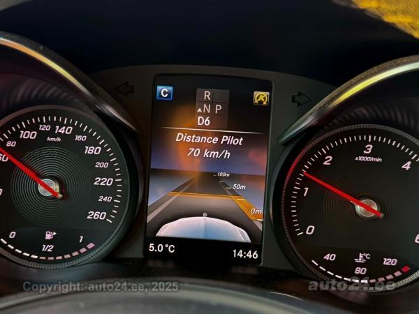 White Mercedes-Benz C-Class 2017 in Tallinn, with an engine capacity of 2.10 L and mileage of 197 thousand km for 15300 €, photo 11 on AUTOMOTO.COM.LV