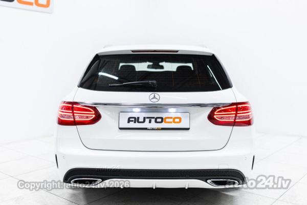 White Mercedes-Benz C-Class 2017 in Tallinn, with an engine capacity of 2.10 L and mileage of 218 thousand km for 13899 €, photo 6 on AUTOMOTO.COM.LV
