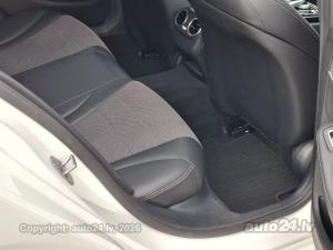White Mercedes-Benz C-Class 2017 in Tallinn, with an engine capacity of 2.00 L and mileage of 346 thousand km for 11900 €, photo 14 on AUTOMOTO.COM.LV