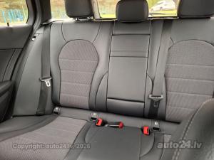 White Mercedes-Benz C-Class 2017 in Tallinn, with an engine capacity of 2.00 L and mileage of 346 thousand km for 11900 €, photo 15 on AUTOMOTO.COM.LV