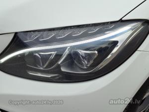 White Mercedes-Benz C-Class 2017 in Tallinn, with an engine capacity of 2.00 L and mileage of 346 thousand km for 11900 €, photo 17 on AUTOMOTO.COM.LV
