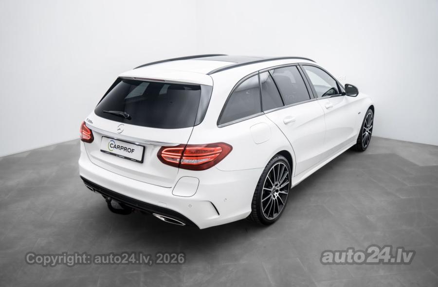 Balts Mercedes-Benz C-Class 2017 Tallina, ar dzinēja tilpumu 2.00 L un nobraukumu 156 tūkst. km par 12999 €, foto 6 vietnē AUTOMOTO.COM.LV