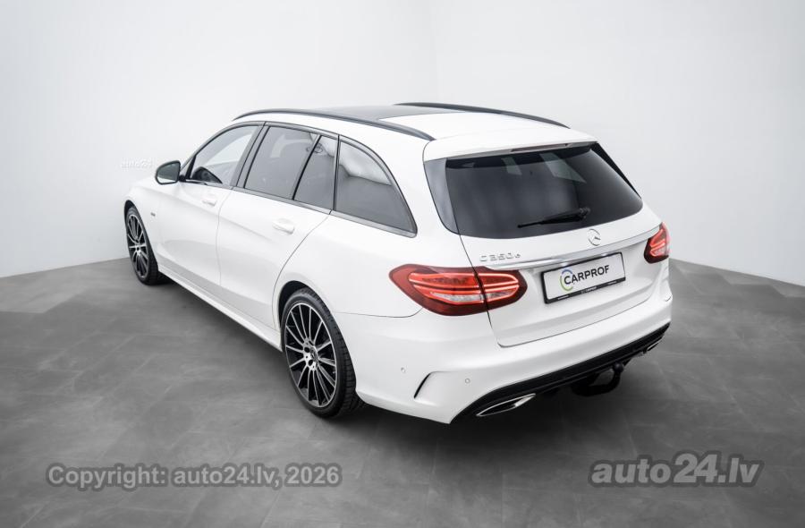 Balts Mercedes-Benz C-Class 2017 Tallina, ar dzinēja tilpumu 2.00 L un nobraukumu 156 tūkst. km par 12999 €, foto 8 vietnē AUTOMOTO.COM.LV