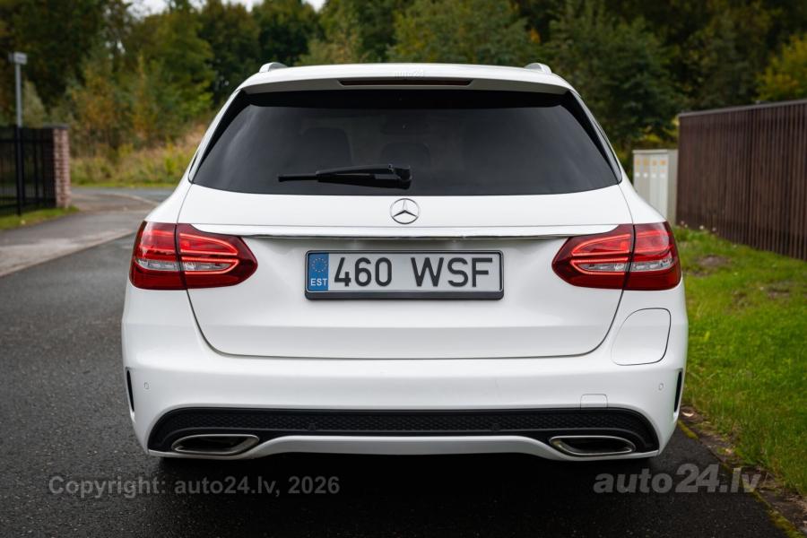 White Mercedes-Benz C-Class 2017 in Tallinn, with an engine capacity of 2.00 L and mileage of 190 thousand km for 13900 €, photo 8 on AUTOMOTO.COM.LV