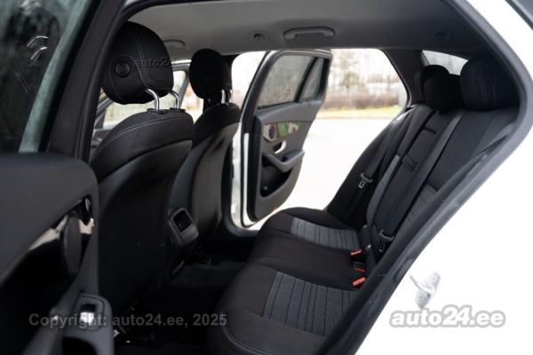White Mercedes-Benz C-Class 2019 in Tallinn, with an engine capacity of 1.60 L and mileage of 284 thousand km for 11990 €, photo 11 on AUTOMOTO.COM.LV