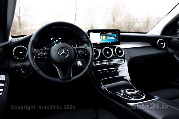 White Mercedes-Benz C-Class 2019 in Tallinn, with an engine capacity of 1.60 L and mileage of 284 thousand km for 11790 €, photo 8 on AUTOMOTO.COM.LV