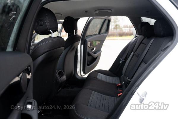 White Mercedes-Benz C-Class 2019 in Tallinn, with an engine capacity of 1.60 L and mileage of 284 thousand km for 11790 €, photo 11 on AUTOMOTO.COM.LV