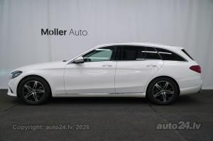 Balts Mercedes-Benz C-Class 2019 Tallina, ar dzinēja tilpumu 2.00 L un nobraukumu 162 tūkst. km par 16900 €, foto 3 vietnē AUTOMOTO.COM.LV