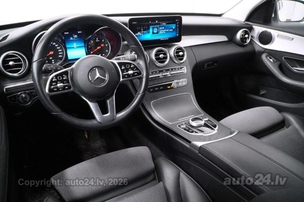 Balts Mercedes-Benz C-Class 2019 Tallina, ar dzinēja tilpumu 2.00 L un nobraukumu 162 tūkst. km par 16900 €, foto 5 vietnē AUTOMOTO.COM.LV