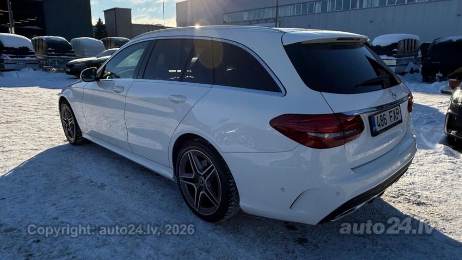 White Mercedes-Benz C-Class 2019 in Tallinn, with an engine capacity of 2.00 L and mileage of 163 thousand km for 21900 €, photo 10 on AUTOMOTO.COM.LV