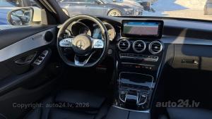 White Mercedes-Benz C-Class 2019 in Tallinn, with an engine capacity of 2.00 L and mileage of 163 thousand km for 21900 €, photo 11 on AUTOMOTO.COM.LV