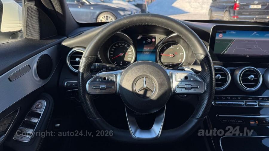 White Mercedes-Benz C-Class 2019 in Tallinn, with an engine capacity of 2.00 L and mileage of 163 thousand km for 21900 €, photo 14 on AUTOMOTO.COM.LV