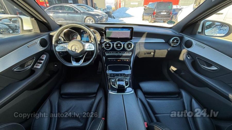 White Mercedes-Benz C-Class 2019 in Tallinn, with an engine capacity of 2.00 L and mileage of 163 thousand km for 21900 €, photo 15 on AUTOMOTO.COM.LV