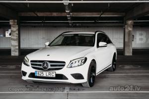 Balts Mercedes-Benz C-Class 2019 Tallina, ar dzinēja tilpumu 1.60 L un nobraukumu 284 tūkst. km par 11990 €, foto  vietnē AUTOMOTO.COM.LV