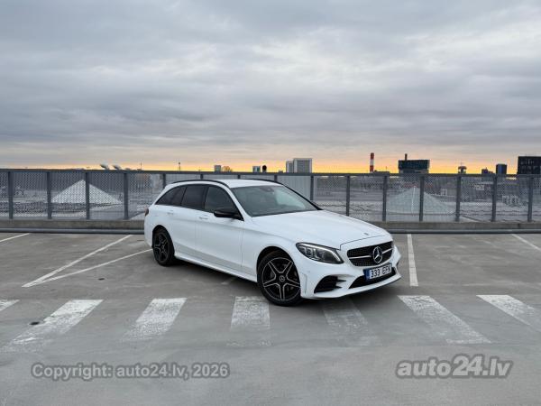 Balts Mercedes-Benz C-Class 2019 Tallina, ar dzinēja tilpumu 2.00 L un nobraukumu 140 tūkst. km par 25999 €, foto  vietnē AUTOMOTO.COM.LV