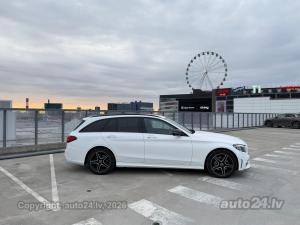 Белый Мерседес Ц-Класс 2019 в Таллин, объемом двигателя 2.00 л и пробегом 140 тыс. км за 25999 €, фото 3 на AUTOMOTO.COM.LV