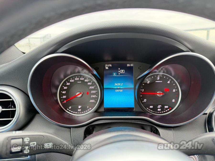Белый Мерседес Ц-Класс 2019 в Таллин, объемом двигателя 2.00 л и пробегом 140 тыс. км за 25999 €, фото 13 на AUTOMOTO.COM.LV