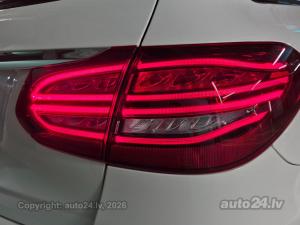 Balts Mercedes-Benz C-Class 2019 Tallina, ar dzinēja tilpumu 1.95 L un nobraukumu 244 tūkst. km par 22999 €, foto 7 vietnē AUTOMOTO.COM.LV