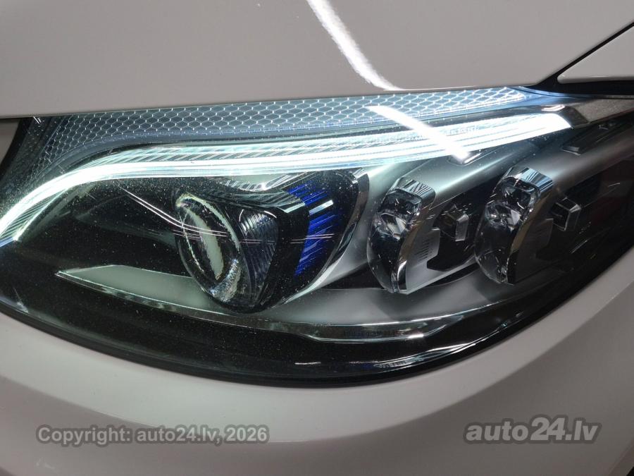 Balts Mercedes-Benz C-Class 2019 Tallina, ar dzinēja tilpumu 1.95 L un nobraukumu 244 tūkst. km par 22999 €, foto 8 vietnē AUTOMOTO.COM.LV