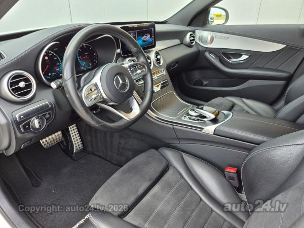 White Mercedes-Benz C-Class 2019 in Tallinn, with an engine capacity of 1.95 L and mileage of 244 thousand km for 22999 €, photo 8 on AUTOMOTO.COM.LV