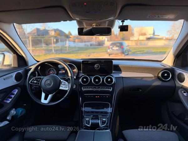 Balts Mercedes-Benz C-Class 2020 Tallina, ar dzinēja tilpumu 2.00 L un nobraukumu 195 tūkst. km par 23500 €, foto 8 vietnē AUTOMOTO.COM.LV