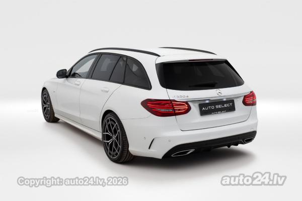 White Mercedes-Benz C-Class 2020 in Tartu, with an engine capacity of 2.00 L and mileage of 224 thousand km for 19300 €, photo 4 on AUTOMOTO.COM.LV