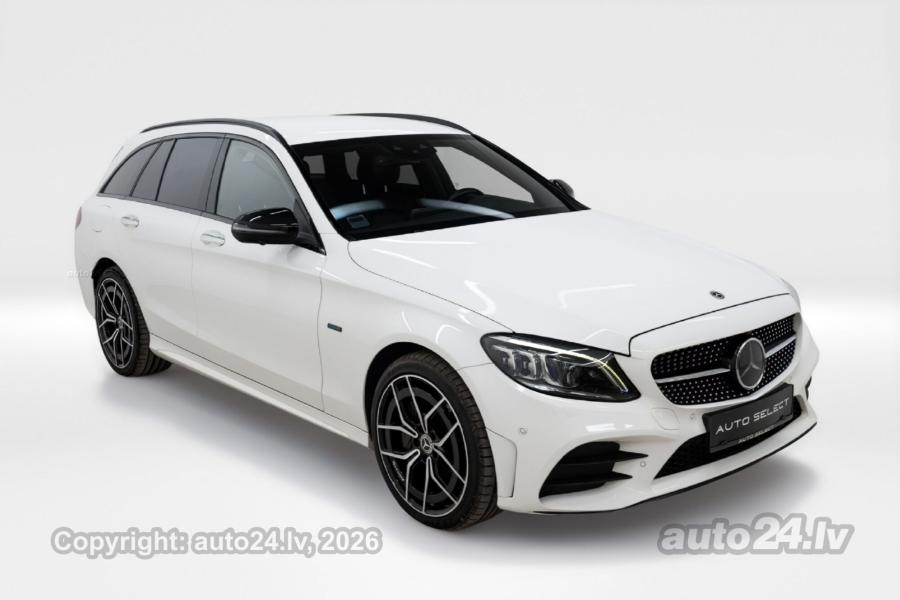 Balts Mercedes-Benz C-Class 2020 Tartu, ar dzinēja tilpumu 2.00 L un nobraukumu 139 tūkst. km par 22900 €, foto 3 vietnē AUTOMOTO.COM.LV