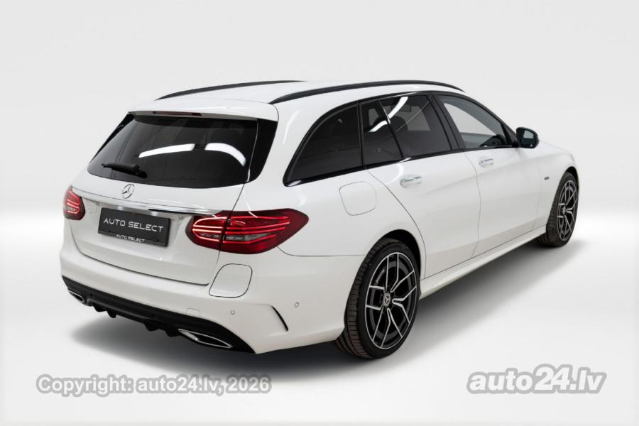 Balts Mercedes-Benz C-Class 2020 Tartu, ar dzinēja tilpumu 2.00 L un nobraukumu 139 tūkst. km par 22900 €, foto 4 vietnē AUTOMOTO.COM.LV