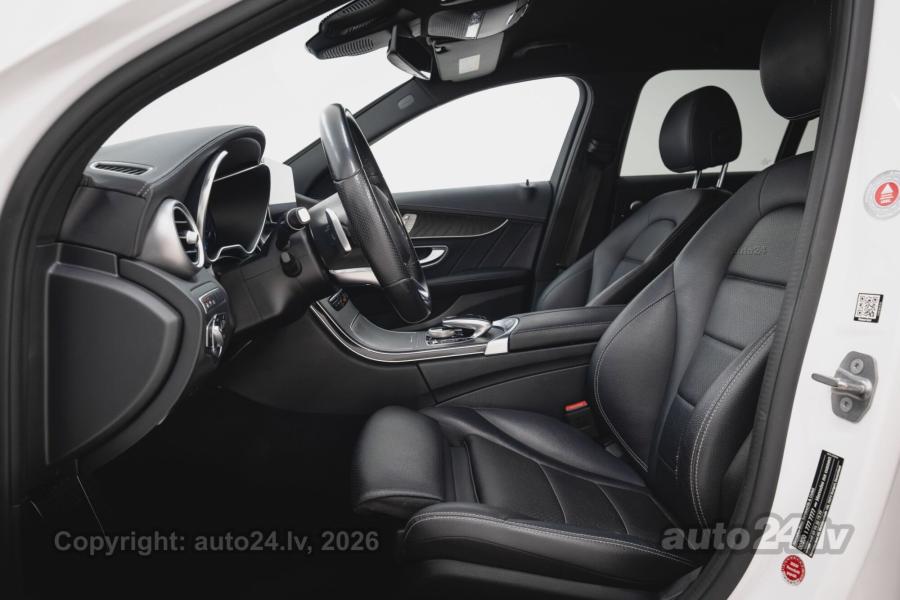 Balts Mercedes-Benz C-Class 2020 Tartu, ar dzinēja tilpumu 2.00 L un nobraukumu 139 tūkst. km par 22900 €, foto 8 vietnē AUTOMOTO.COM.LV