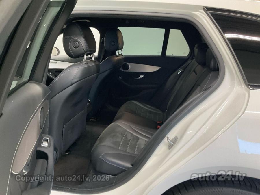 Balts Mercedes-Benz C-Class 2021 Tartu, ar dzinēja tilpumu 2.00 L un nobraukumu 210 tūkst. km par 25900 €, foto 7 vietnē AUTOMOTO.COM.LV
