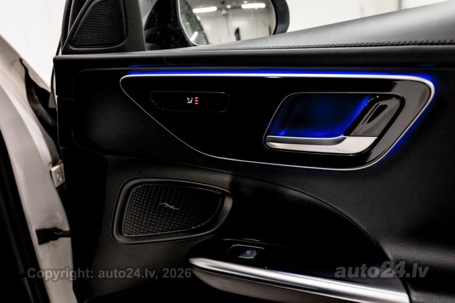 Белый Мерседес Ц-Класс 2022 в Пярну, объемом двигателя 2.00 л и пробегом 247 тыс. км за 22900 €, фото 23 на AUTOMOTO.COM.LV